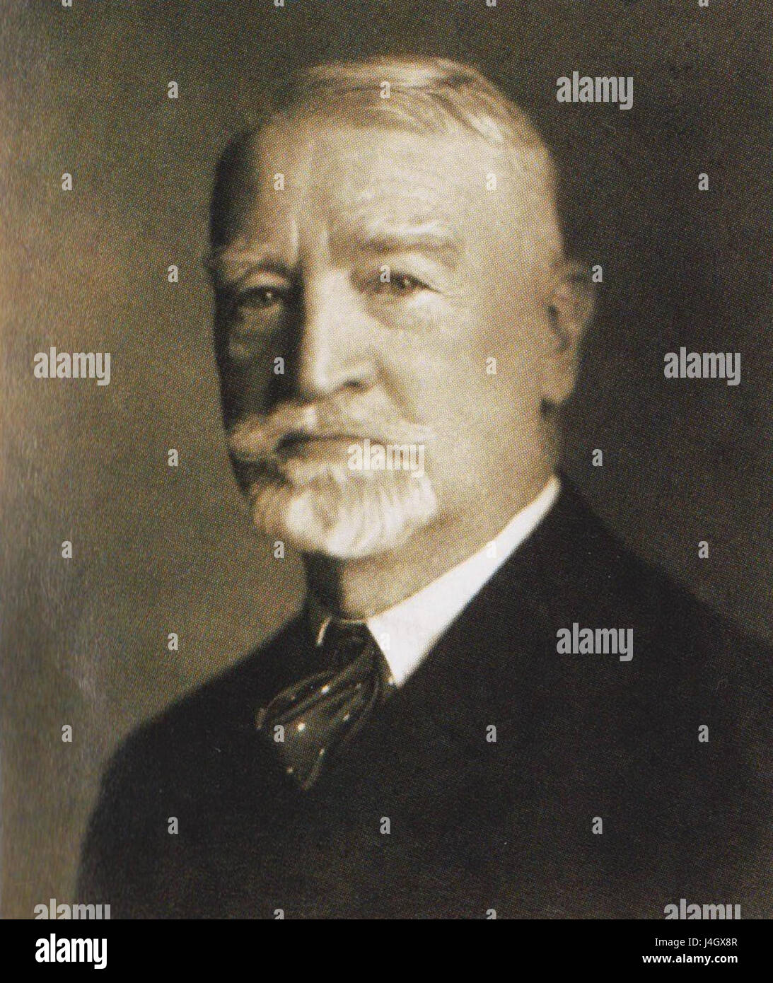 Simonyi hi-res stock photography and images - Alamy