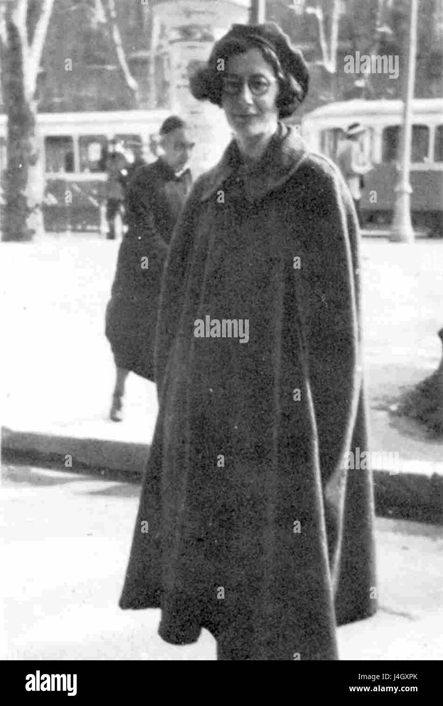 Simone Weil was a French philosopher and social activist known for her ...