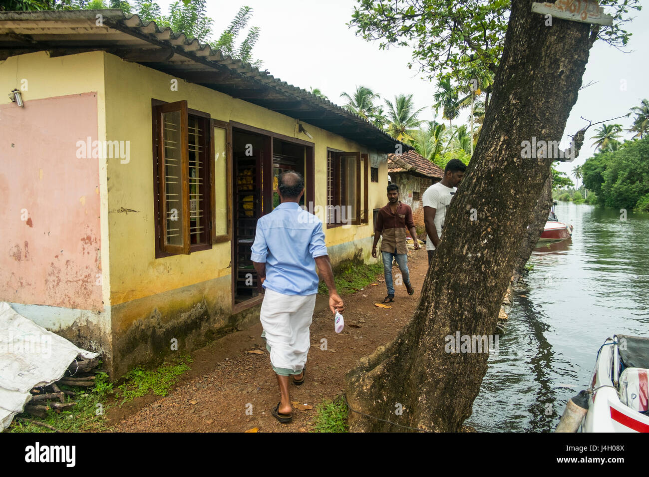 Toddy shop hi-res stock photography and images - Alamy
