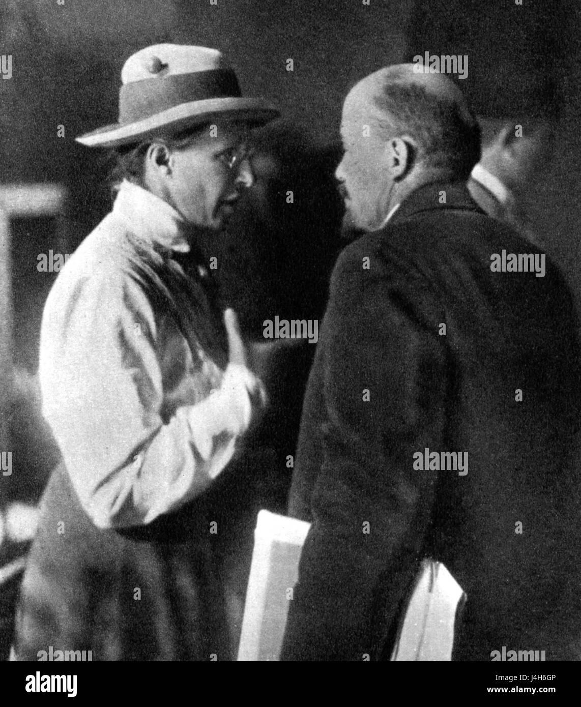 Historical figures moment Black and White Stock Photos & Images - Alamy