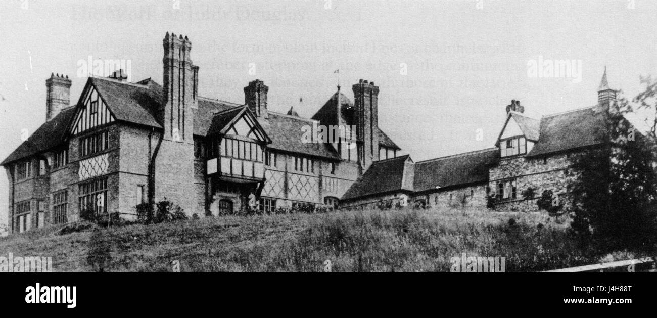 Tallarn Green and The Gelli are locations in Wales known for their ...