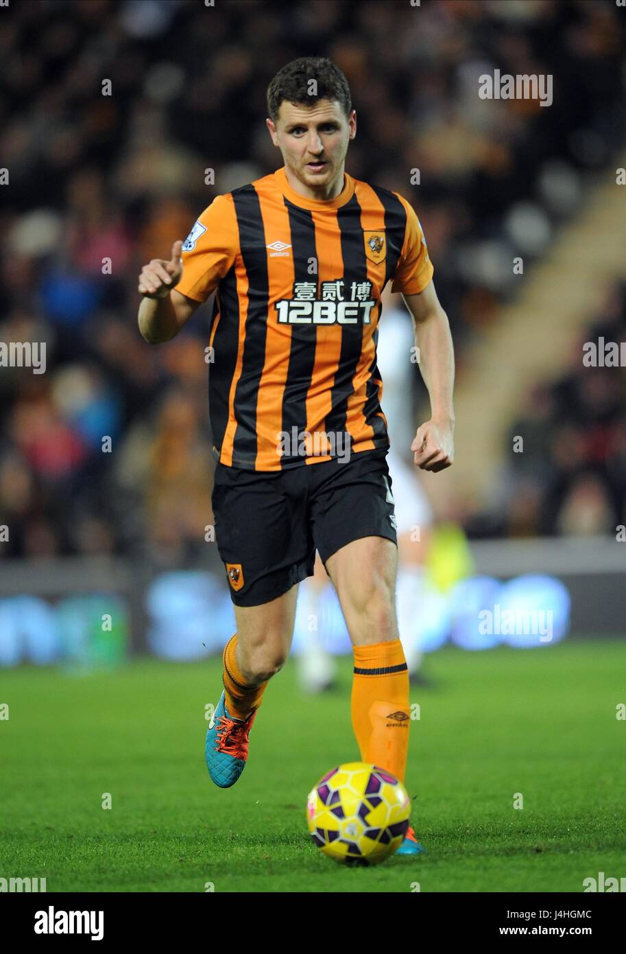 ALEX BRUCE HULL CITY FC HULL CITY FC KC STADIUM HULL ENGLAND 20 ...