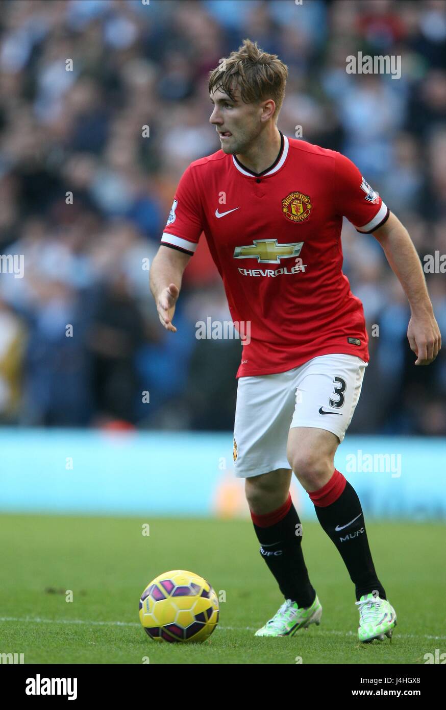 LUKE SHAW MANCHESTER UNITED FC MANCHESTER UNITED FC ETIHAD STADIUM ...