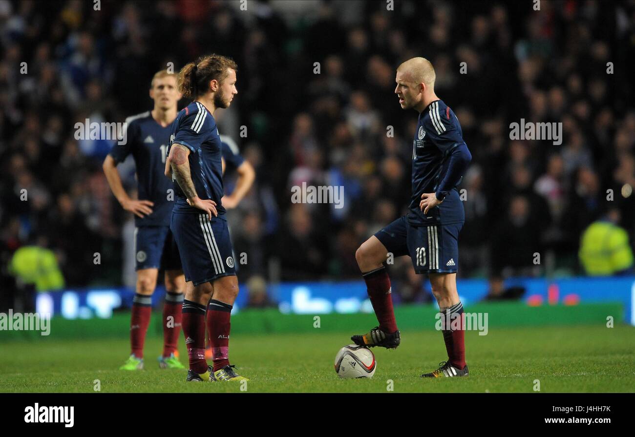 DARREN FLETCHER STEVIE MAY S SCOTLAND V ENGLAND CELTIC PARK GLASGOW ...