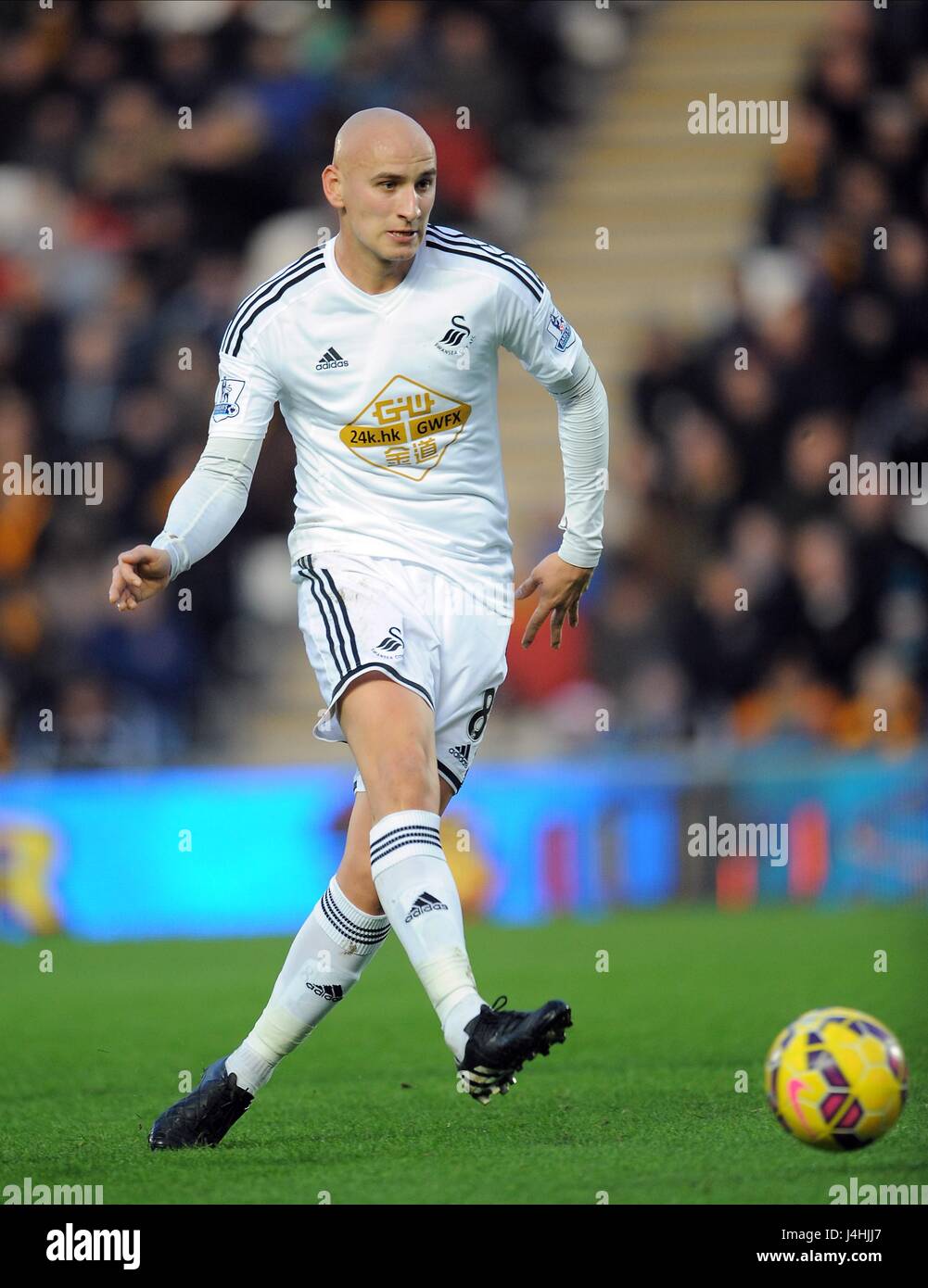 Jonjo shelvey of swansea hi-res stock photography and images - Alamy