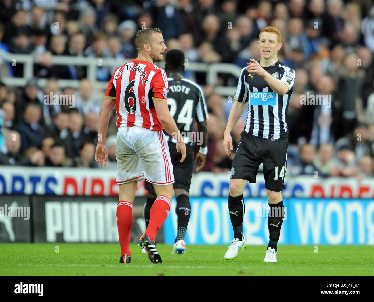 LEE CATTERMOLE & JACK COLBACK NEWCASTLE UNITED FC V SUNDERLA ST JAMES ...