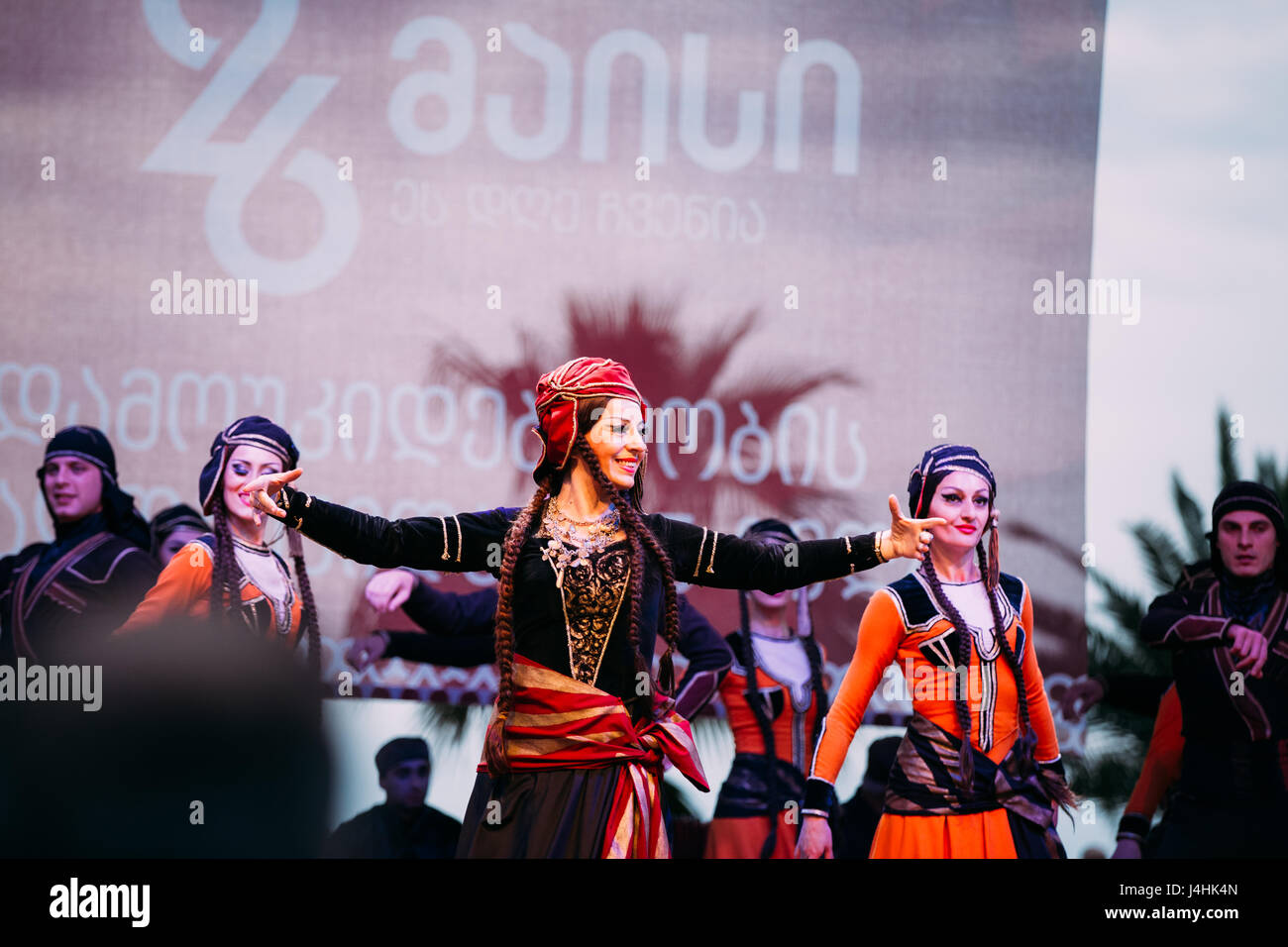 Georgia traditional dress hi-res stock photography and images - Alamy