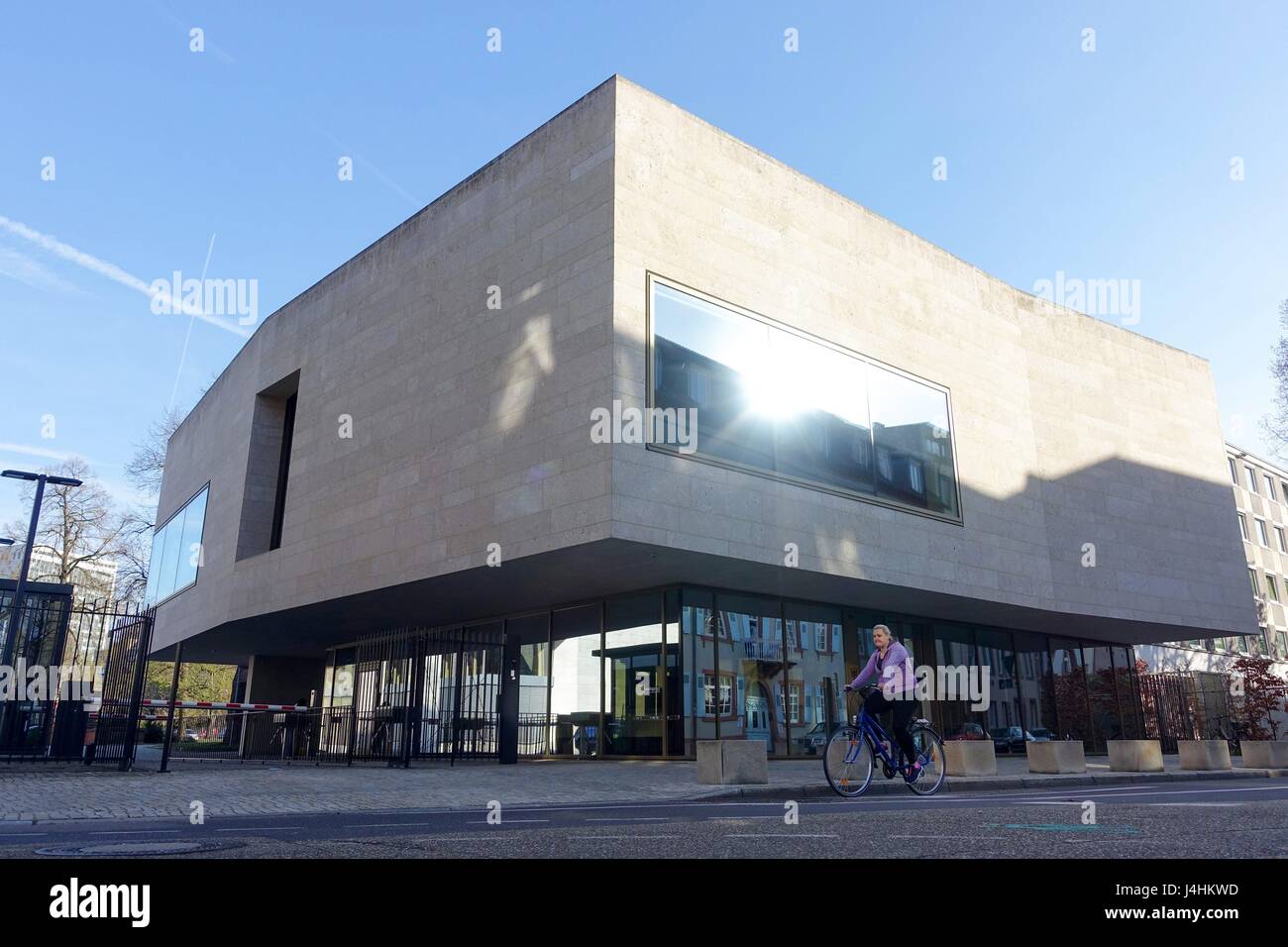 Germany: Seat of the German Federal Court of Justice in Karlsruhe ...