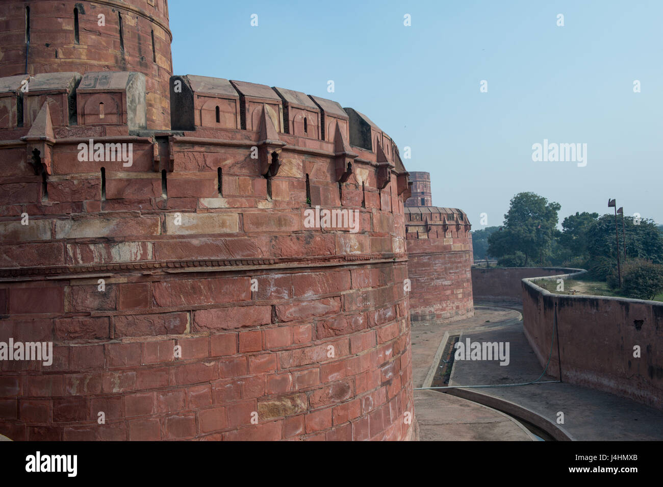 The walls of the Agra Fort in Agra, India Stock Photo - Alamy