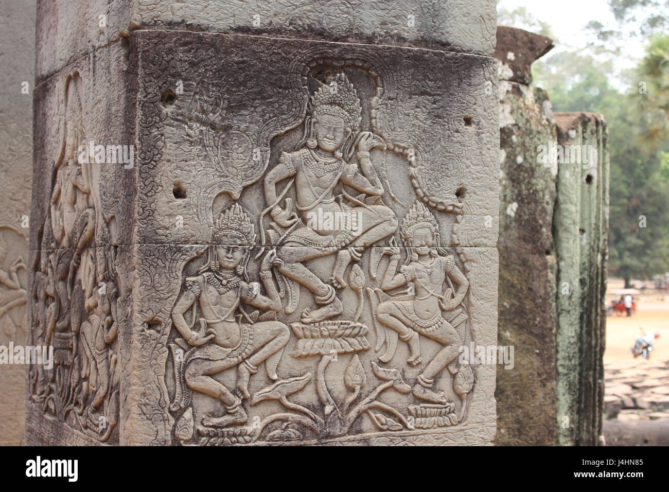 Temple carvings, Angkor complex, Cambodia Stock Photo - Alamy