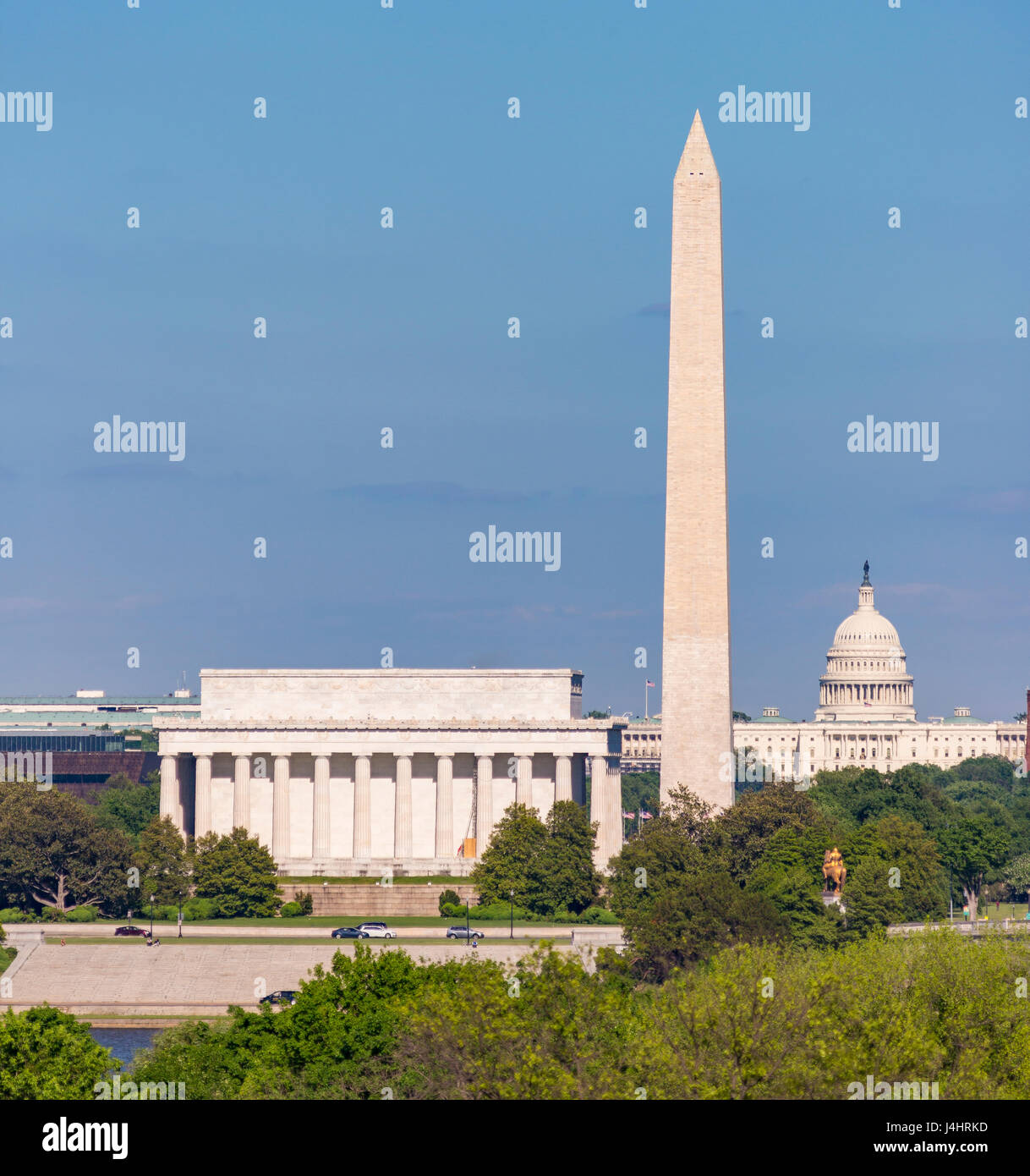 WASHINGTON, DC, USA - Skyline of Lincoln Memorial, Washington Monument ...
