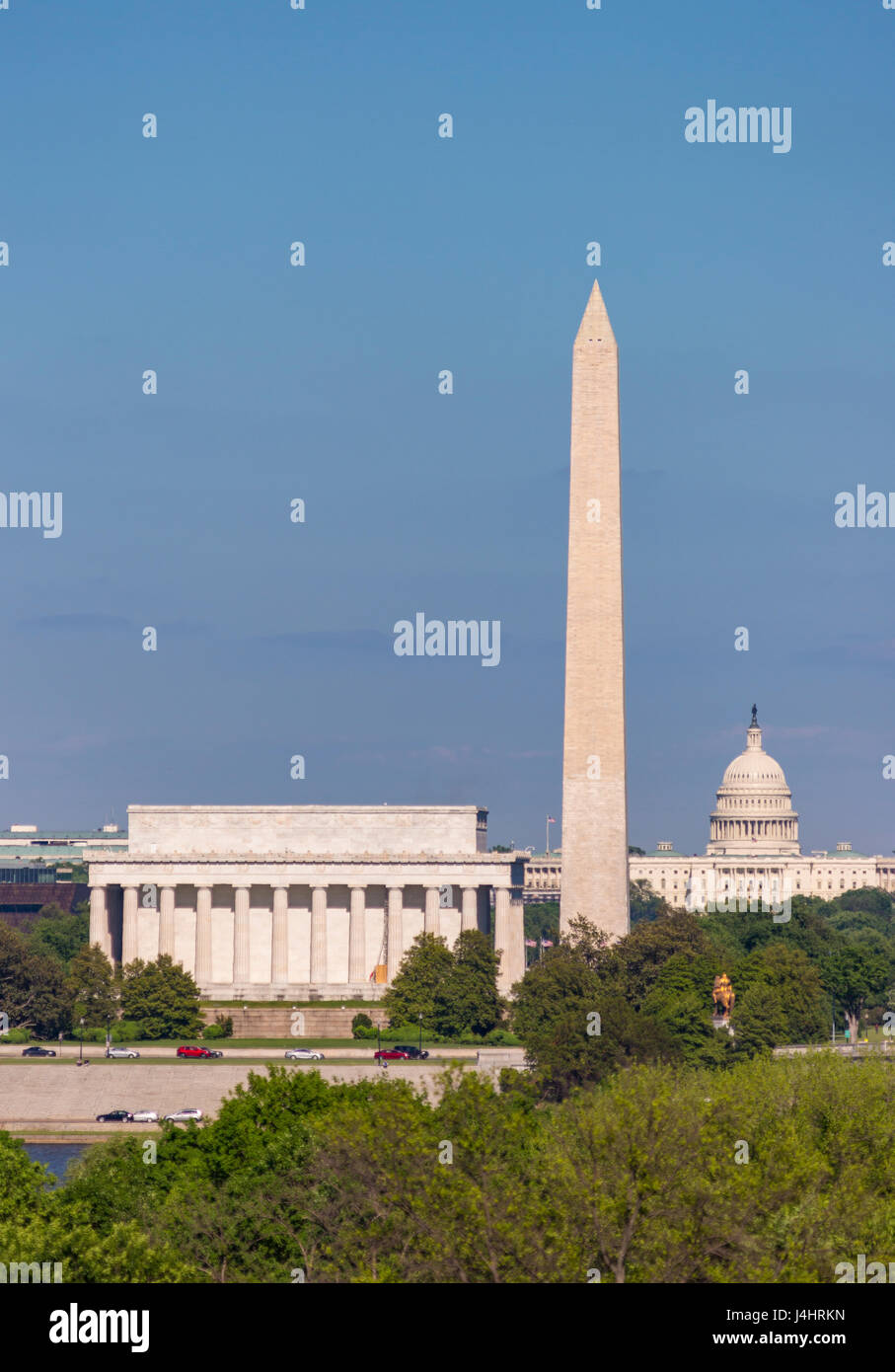 WASHINGTON, DC, USA - Skyline of Lincoln Memorial, Washington Monument ...