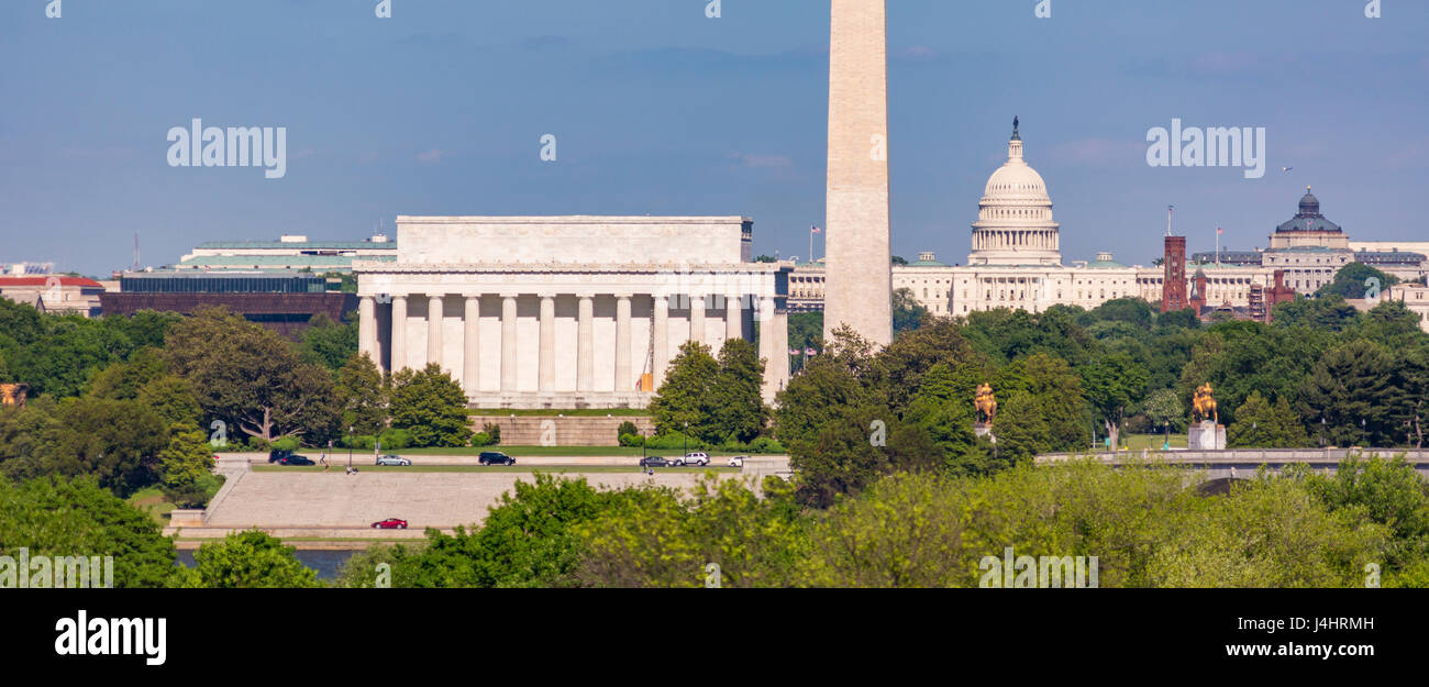 WASHINGTON, DC, USA - Skyline of Lincoln Memorial, Washington Monument ...