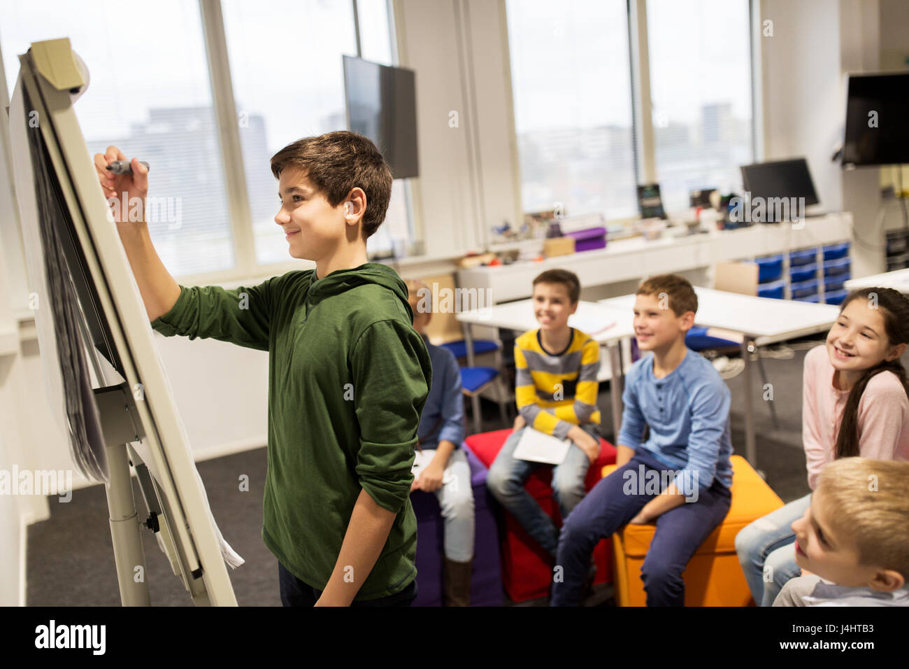 Child school board writing hi-res stock photography and images - Alamy