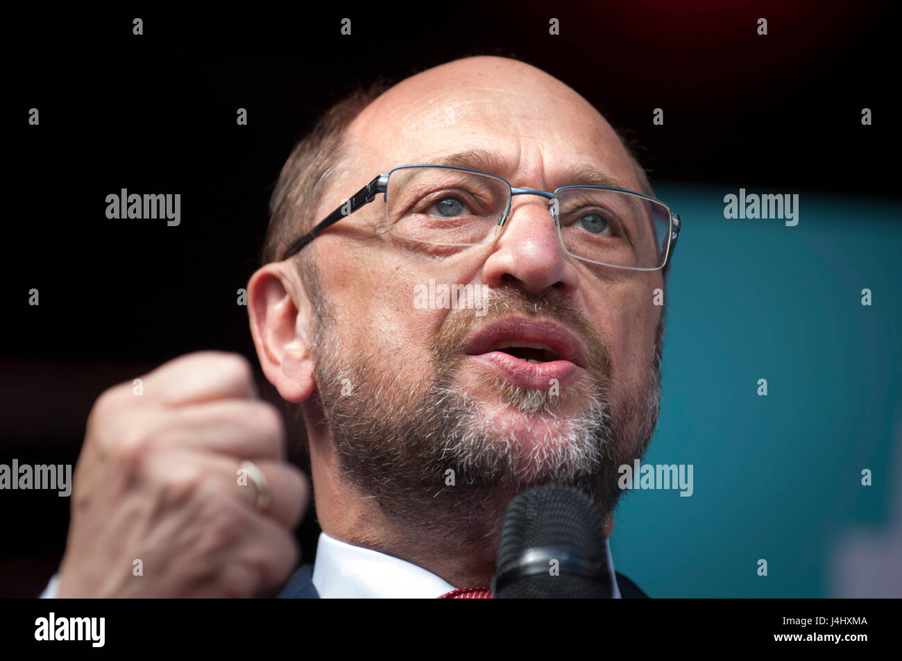 At a party rally hi-res stock photography and images - Alamy