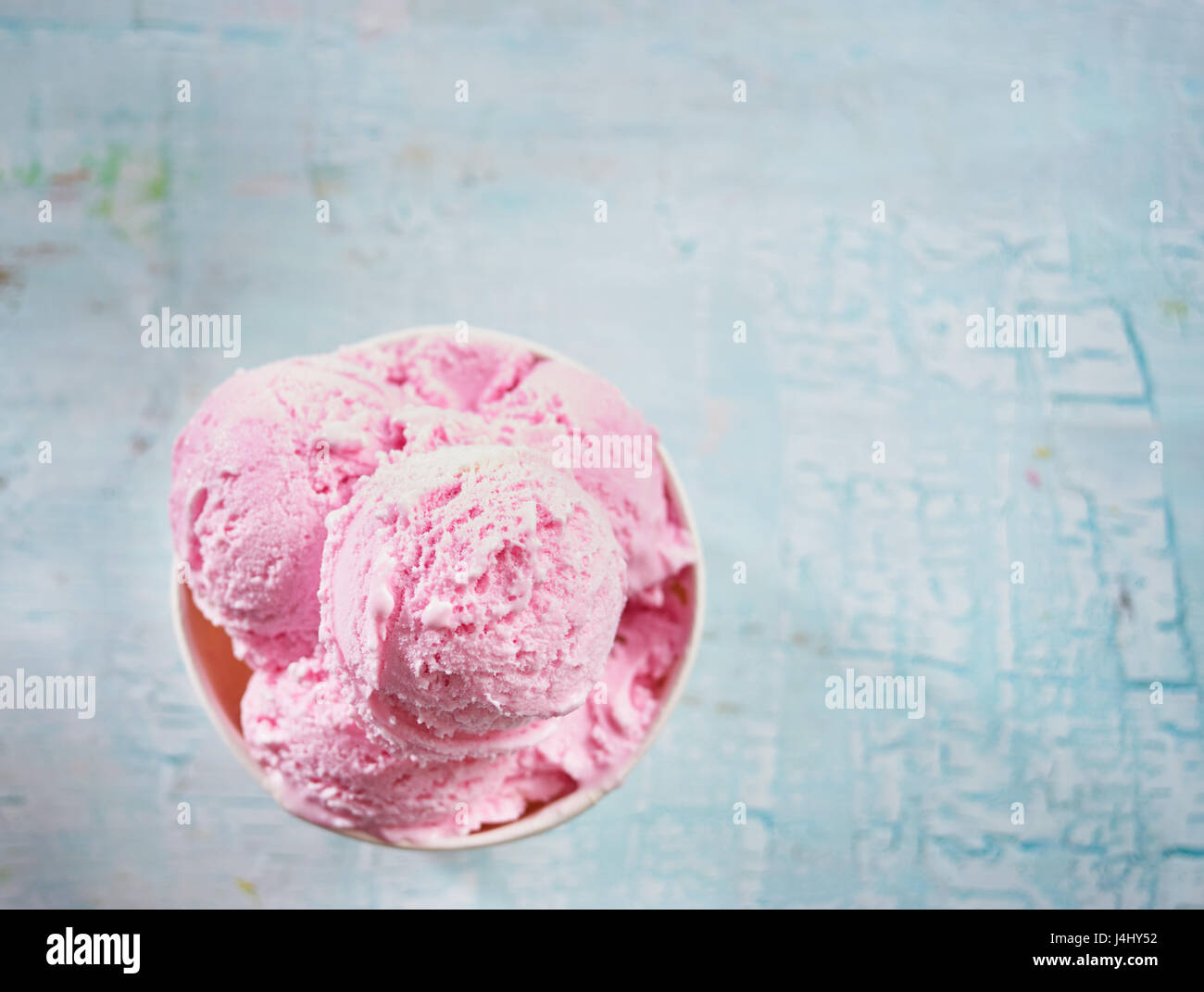 Pink strawberry ice cream Stock Photo - Alamy
