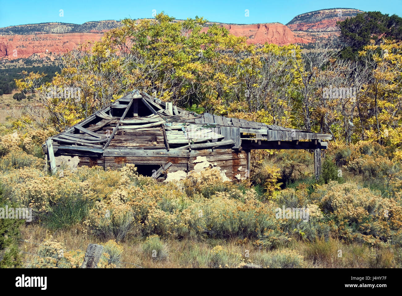 Octagonal barn hi-res stock photography and images - Alamy