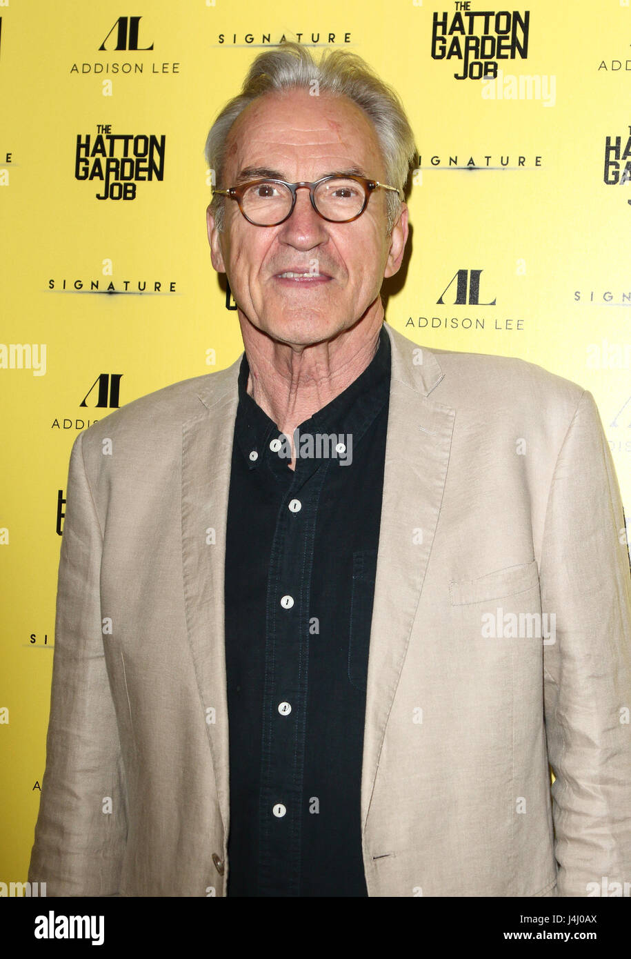 Larry lamb hi-res stock photography and images - Alamy