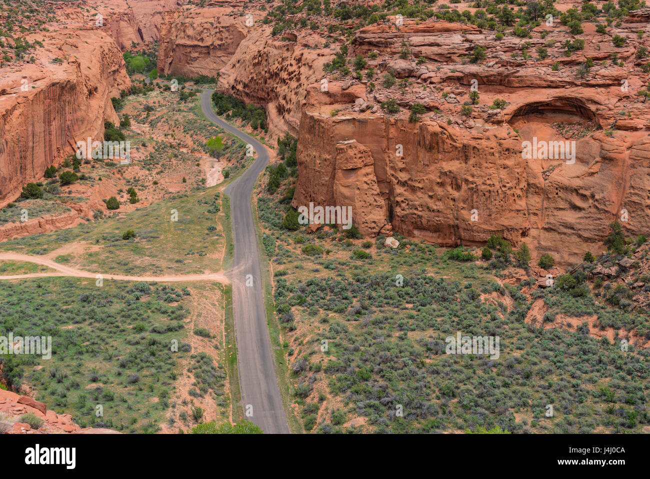 Burr Trail Road, the scenic route in southern Utah Stock Photo - Alamy