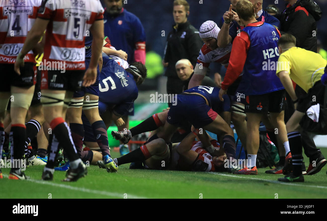 Stade Francais' Will Genia gets involved in clash during the European ...