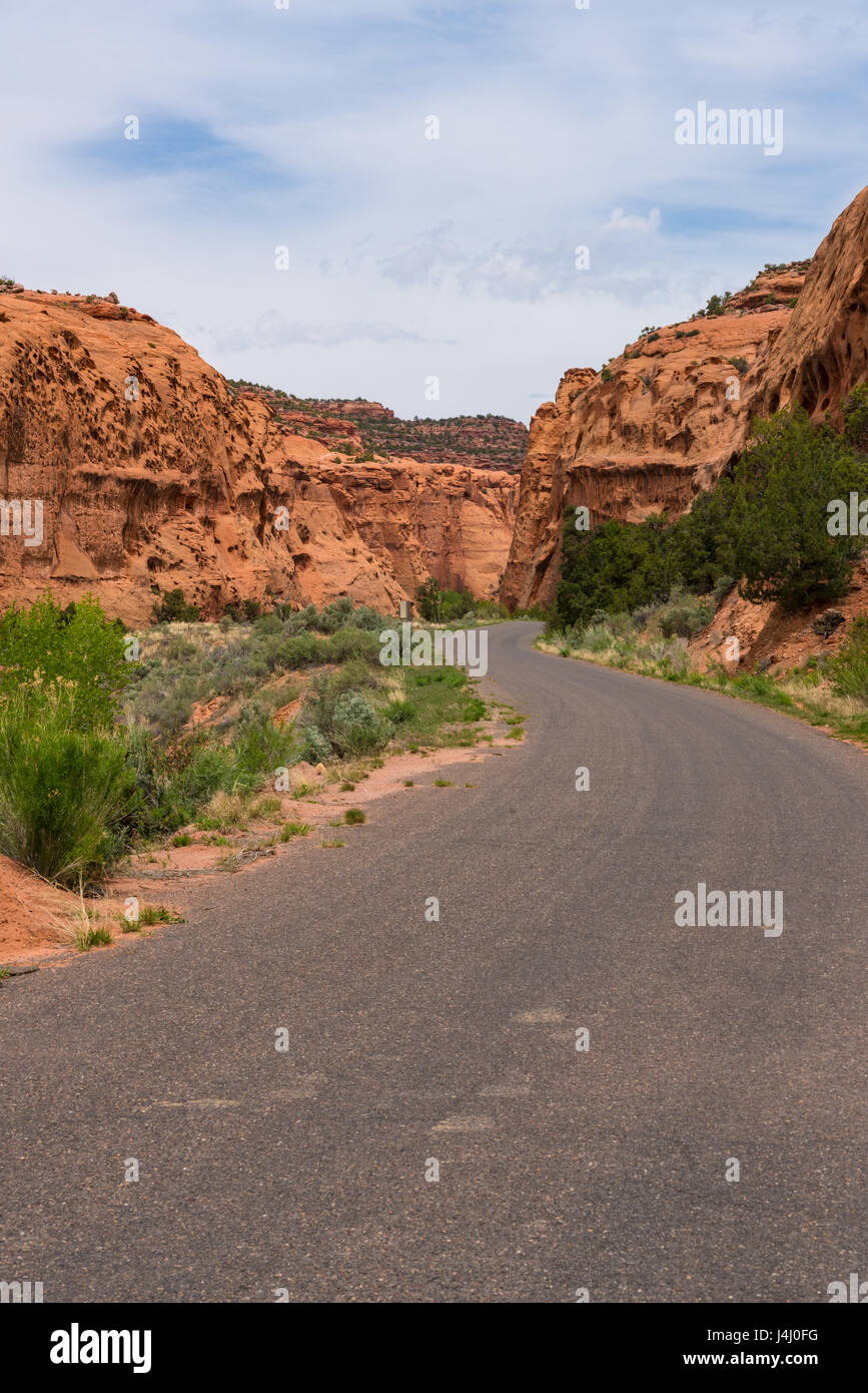 Burr Trail Road, the scenic route in southern Utah Stock Photo - Alamy