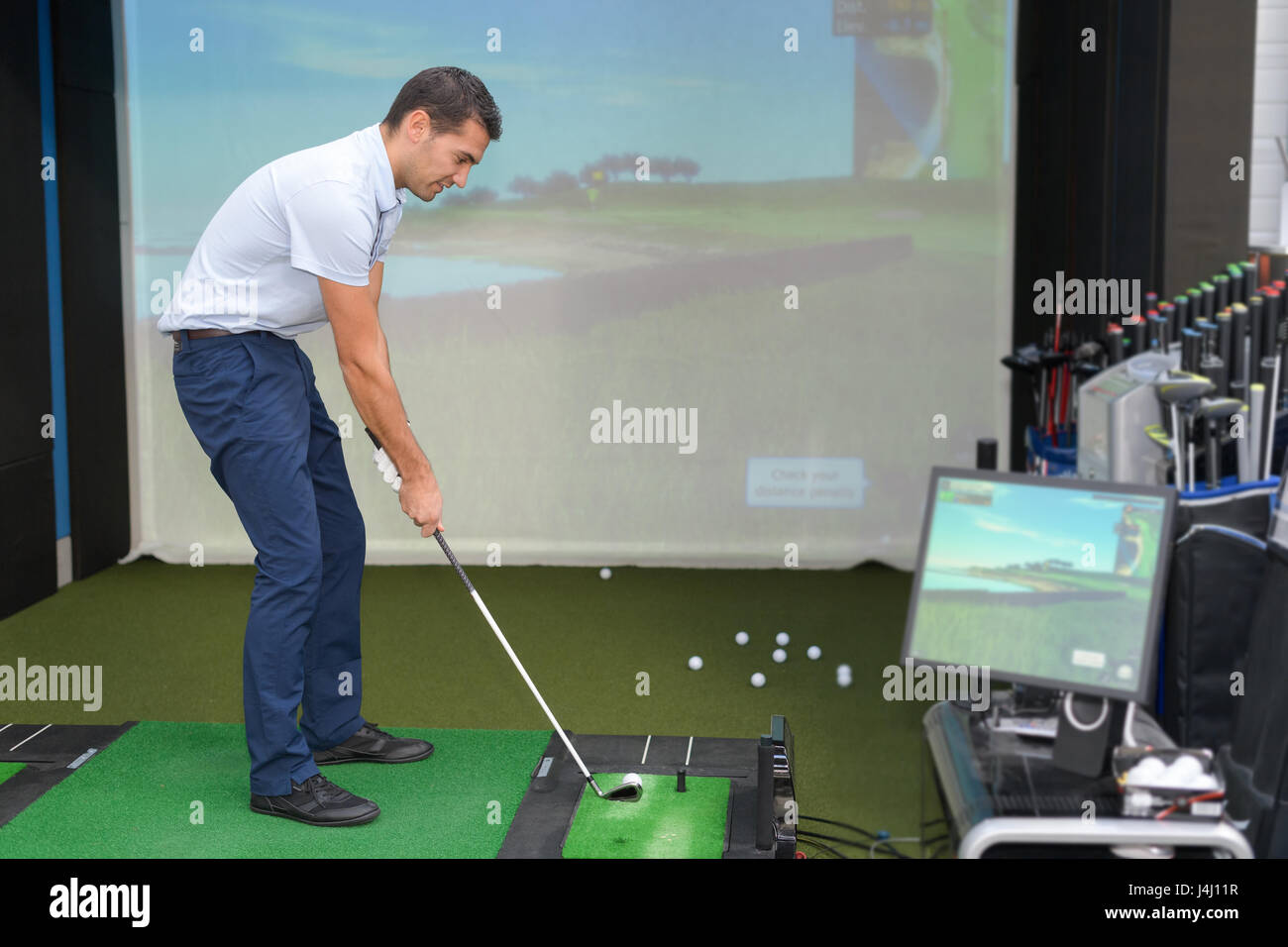 Sport golf video screen hi-res stock photography and images - Alamy