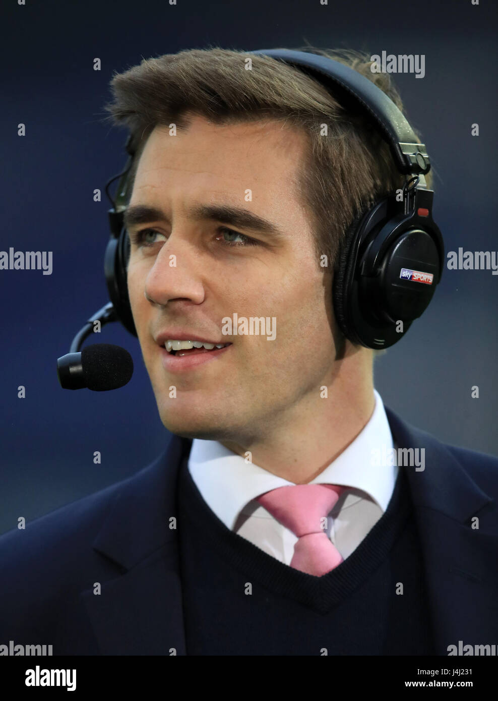 Mike read presenter hi-res stock photography and images - Alamy