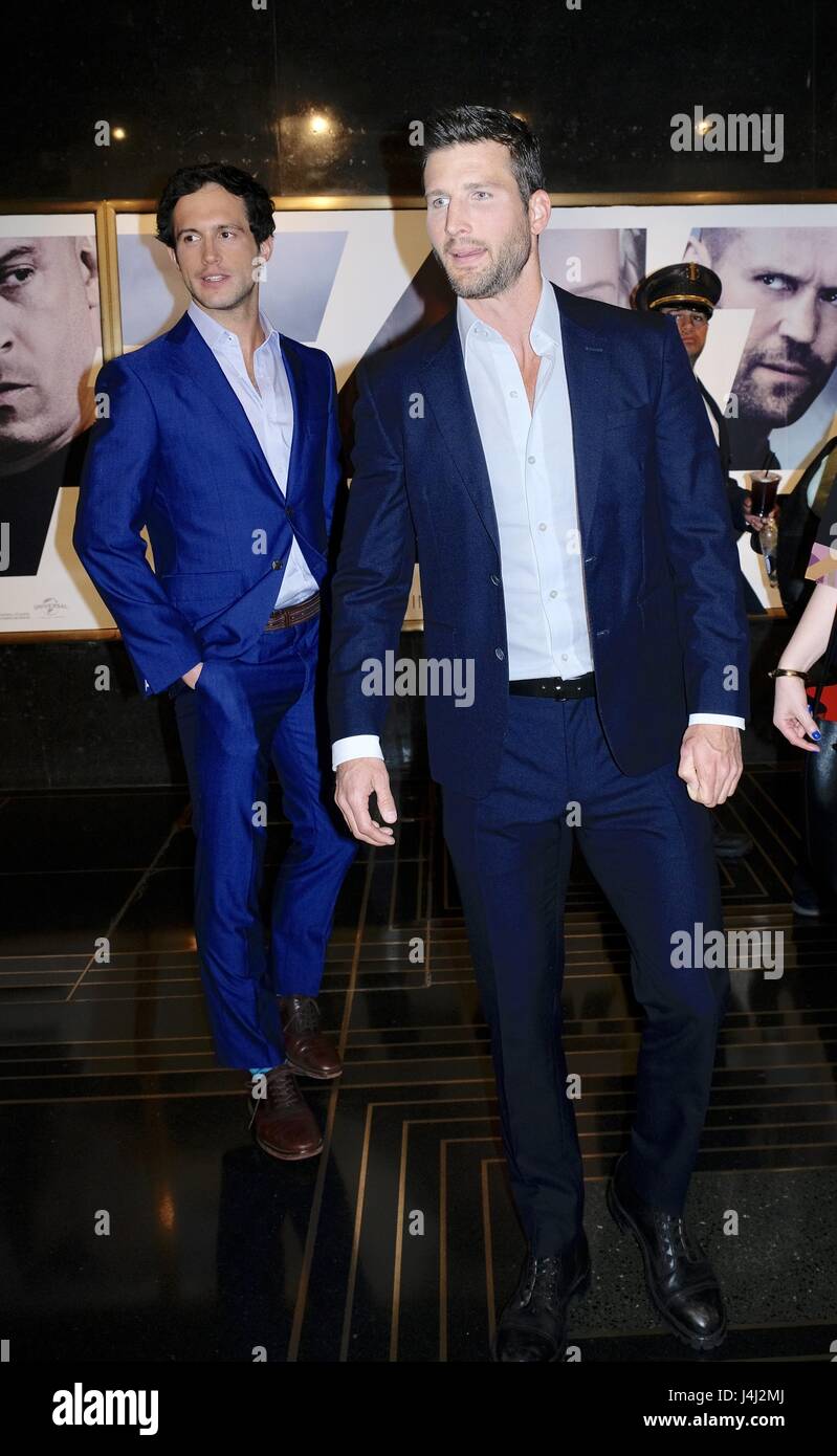 Rob heaps hi-res stock photography and images - Alamy