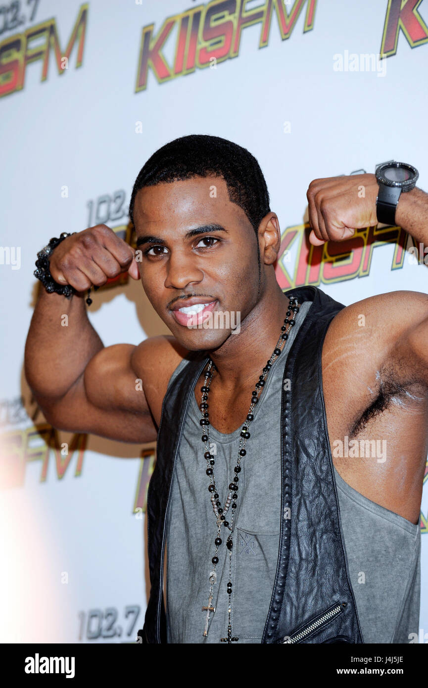 Singer Jason Derulo walks the red carpet at KIIS FM's Wango Tango 2011 ...