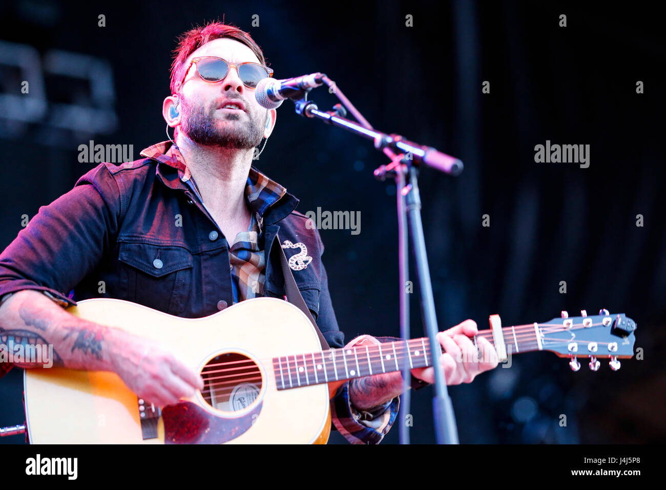 Simon ward hi-res stock photography and images - Alamy