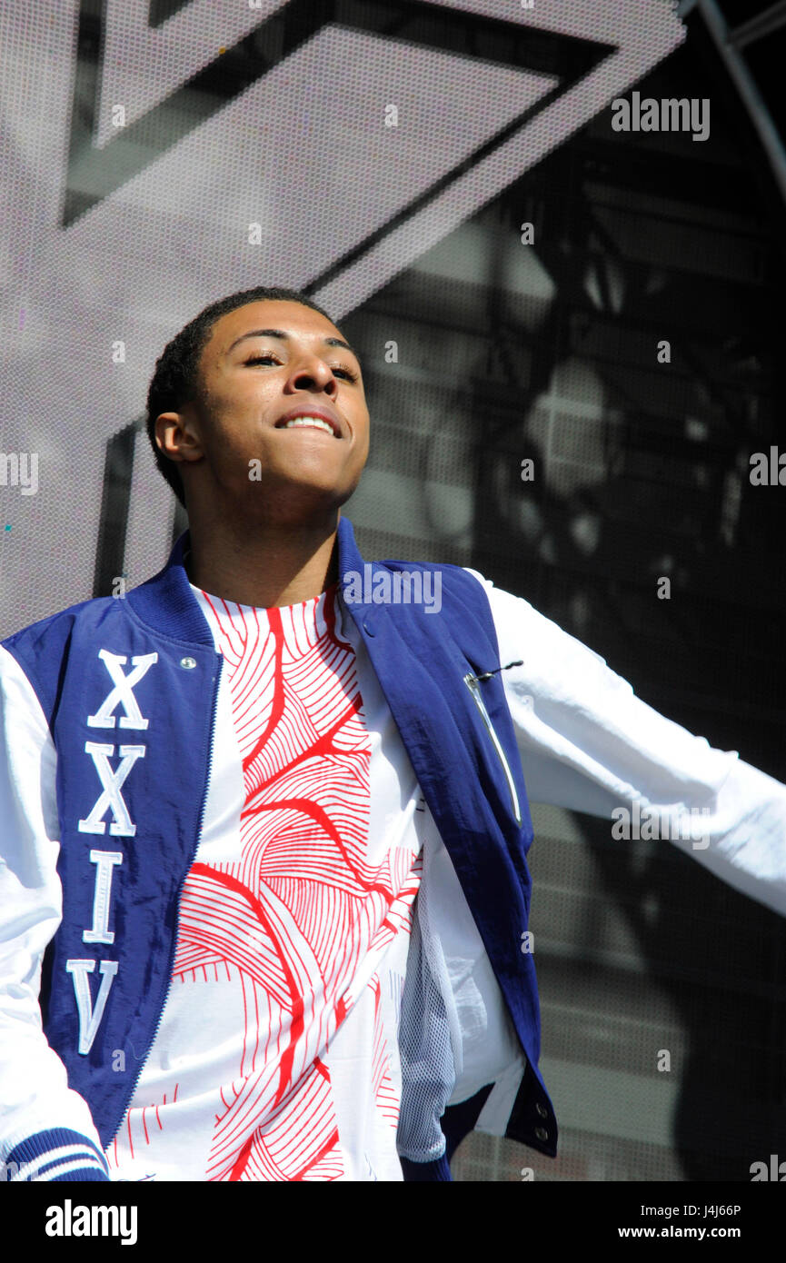 Rapper diggy simmons performs hi-res stock photography and images - Alamy