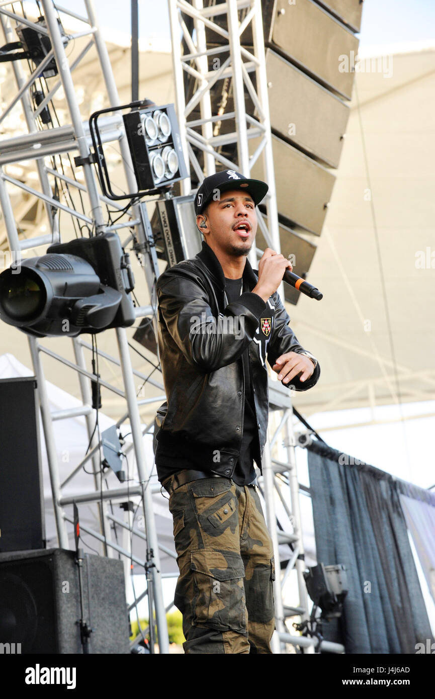 J cole 2012 hi-res stock photography and images - Alamy