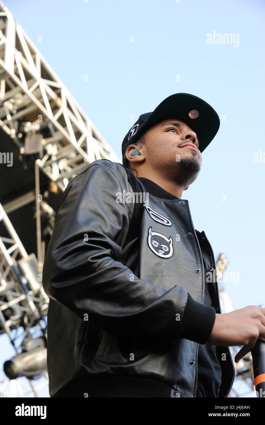 J cole 2012 hi-res stock photography and images - Alamy