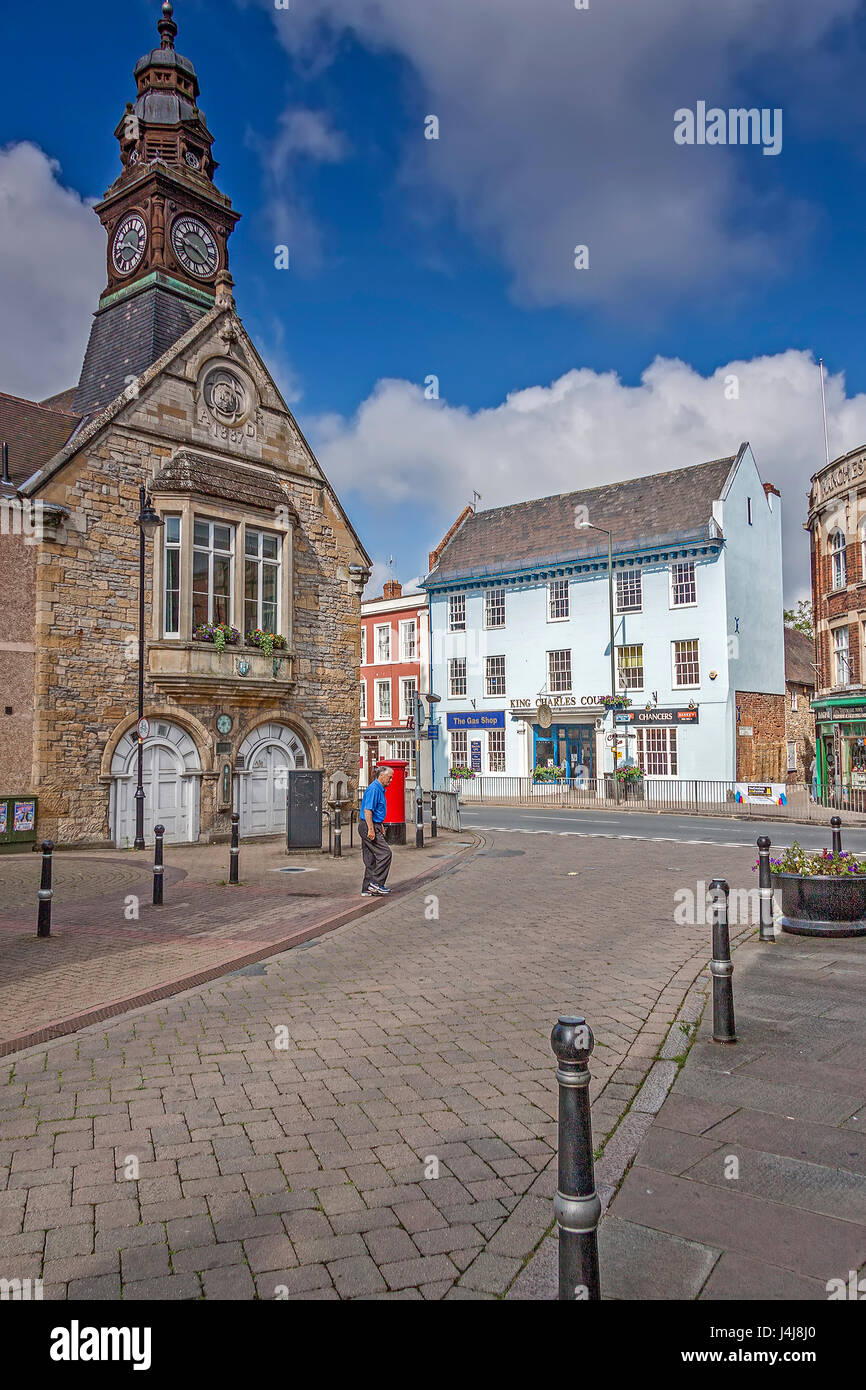 Evesham town centre hi-res stock photography and images - Alamy