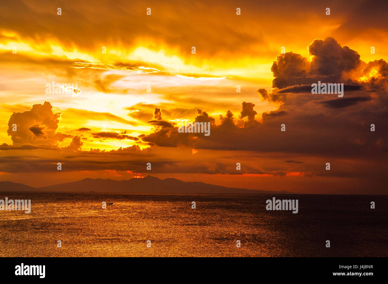 Sunset Over Manila Bay - Philippines Stock Photo - Alamy