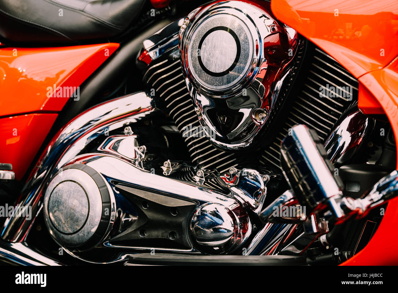 Chrome engine hi-res stock photography and images - Alamy