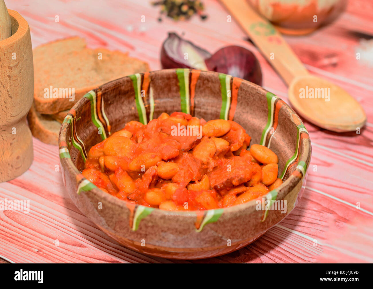 Romanian traditional food, beans with smoked pork (fasole cu ciolan ...