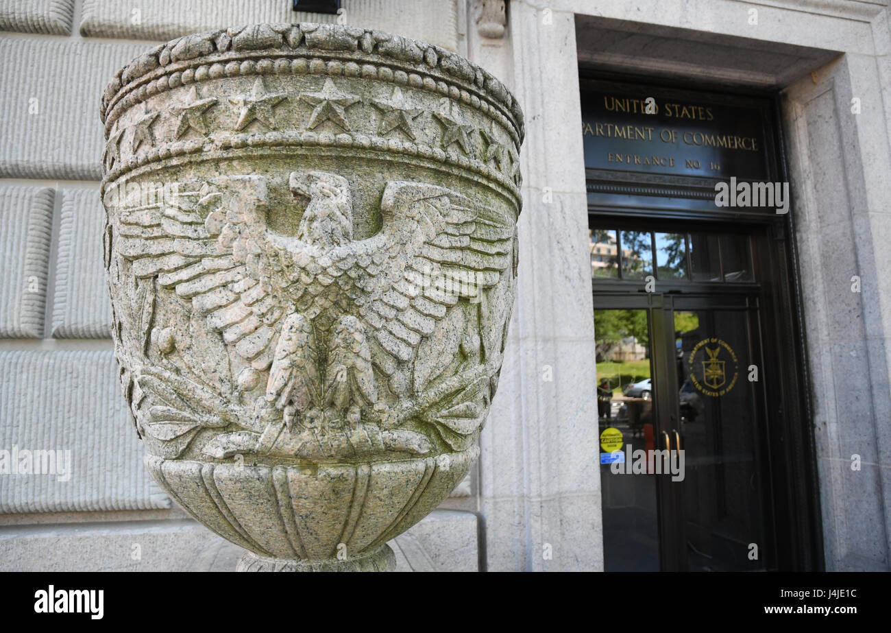 Department of commerce building hi-res stock photography and images - Alamy