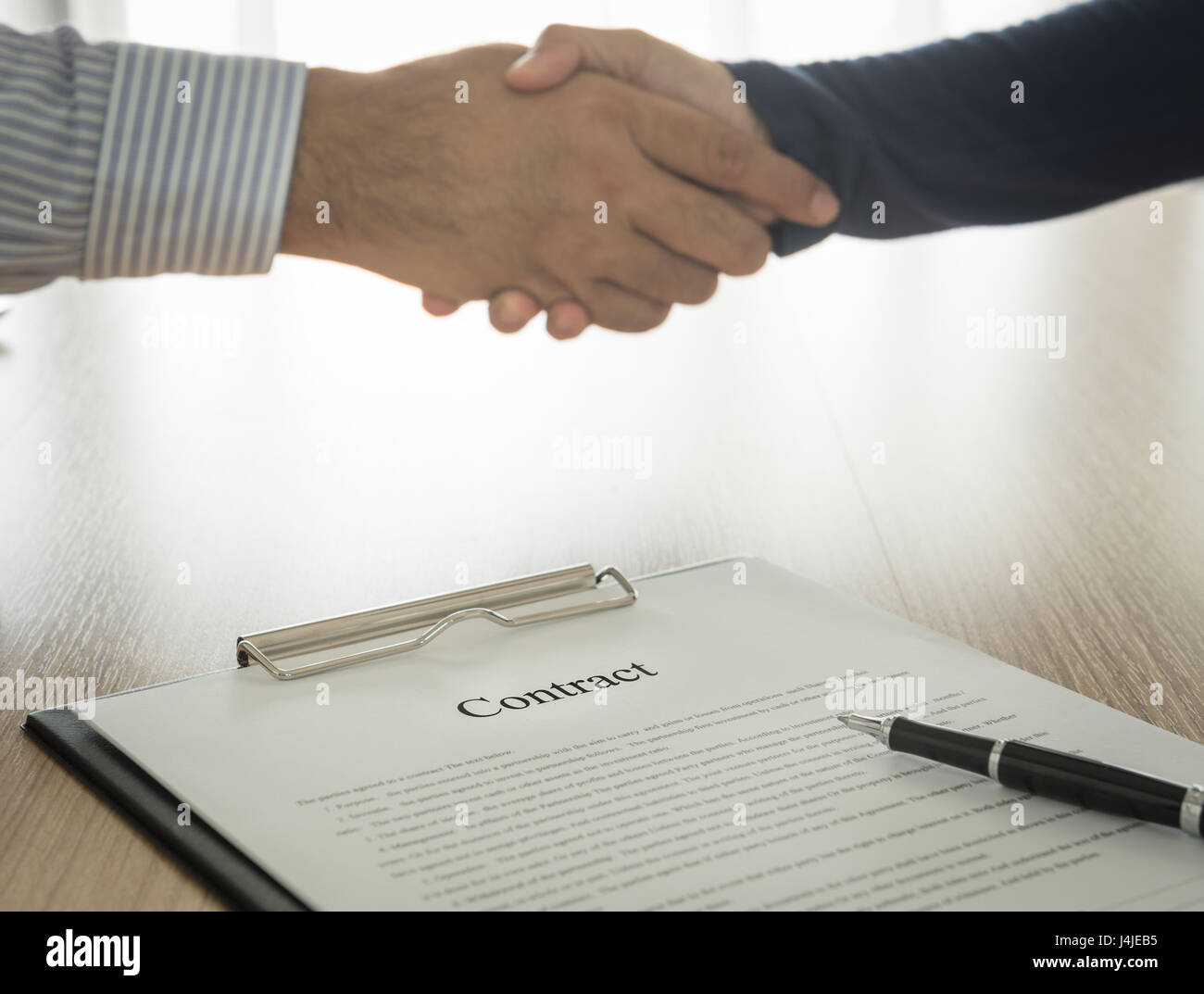Contracting Stock Photos & Contracting Stock Images - Alamy