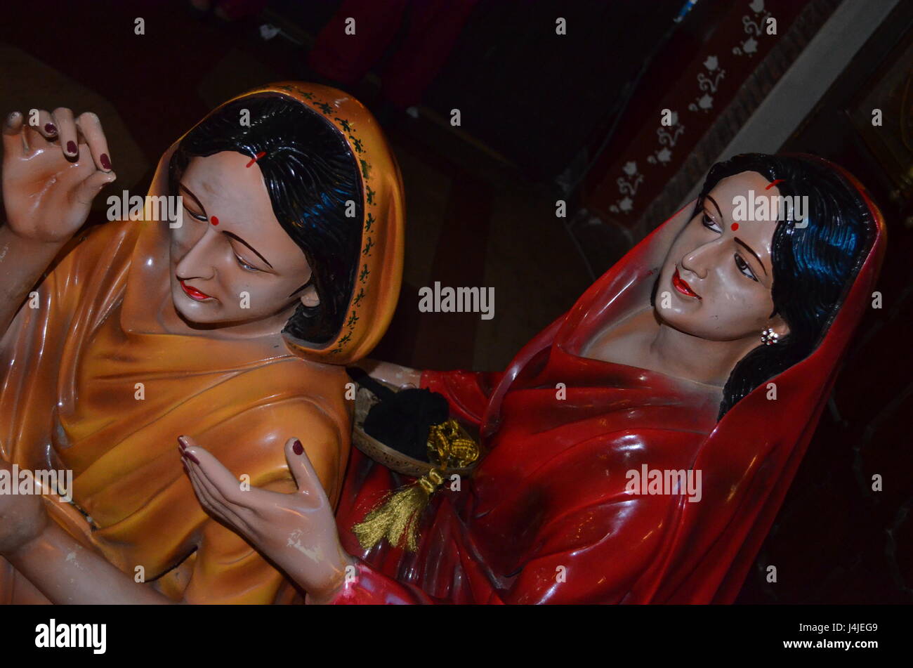 Statue Of Two Women High Resolution Stock Photography and Images - Alamy