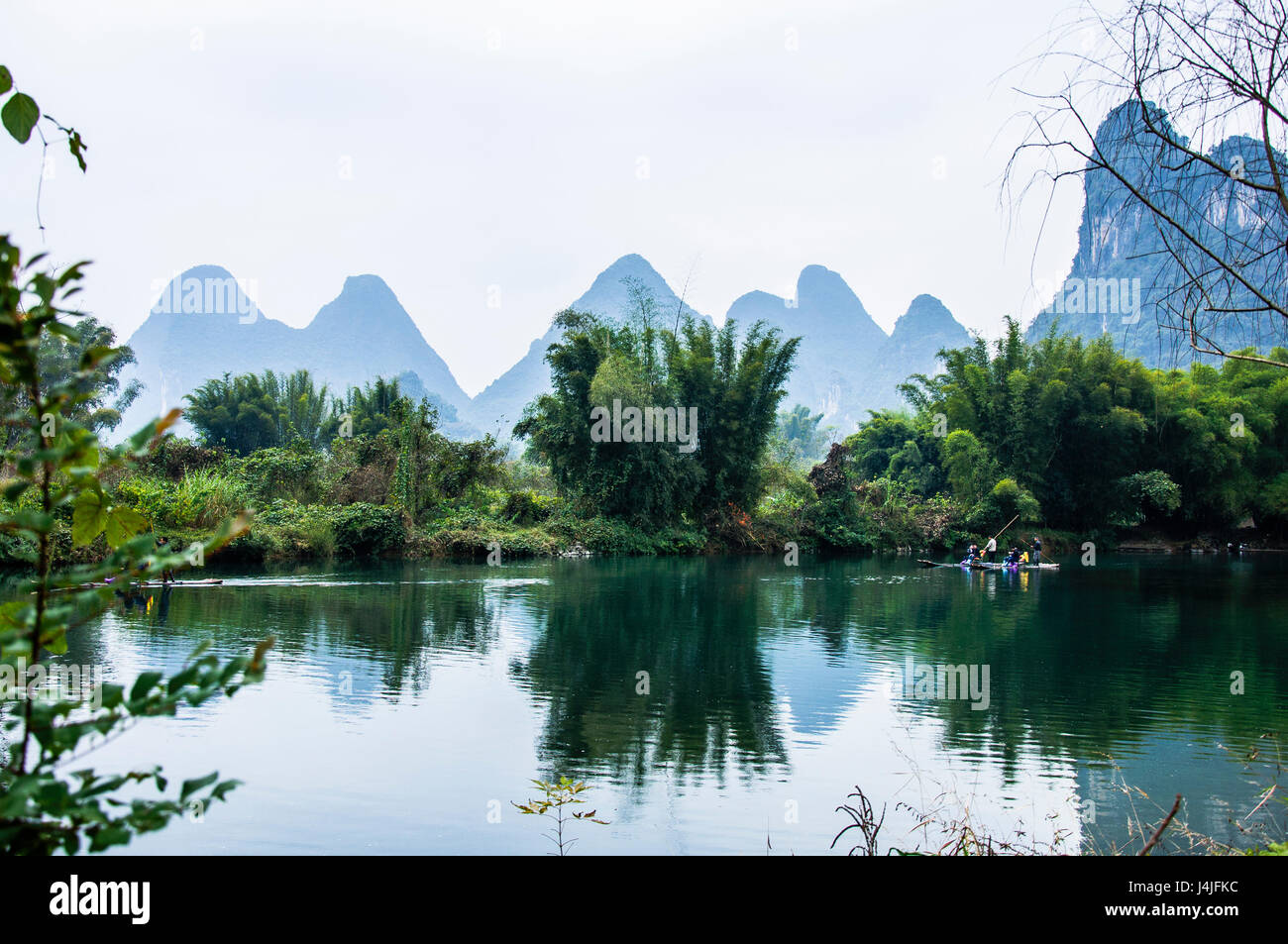 Idyllic river scenery hi-res stock photography and images - Alamy