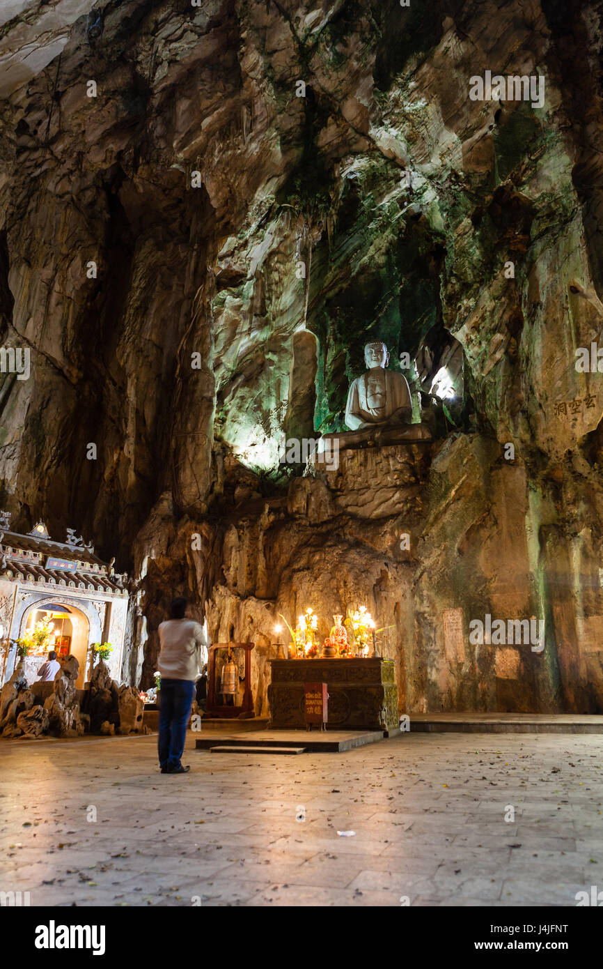 Marble Mountains, Da Nang, Vietnam - March 12, 2017: cave temple inside Marble Mountain Stock ...