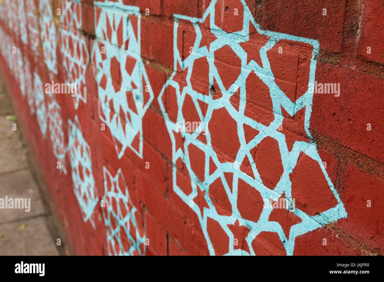 Red brick wall graffiti hi-res stock photography and images - Alamy