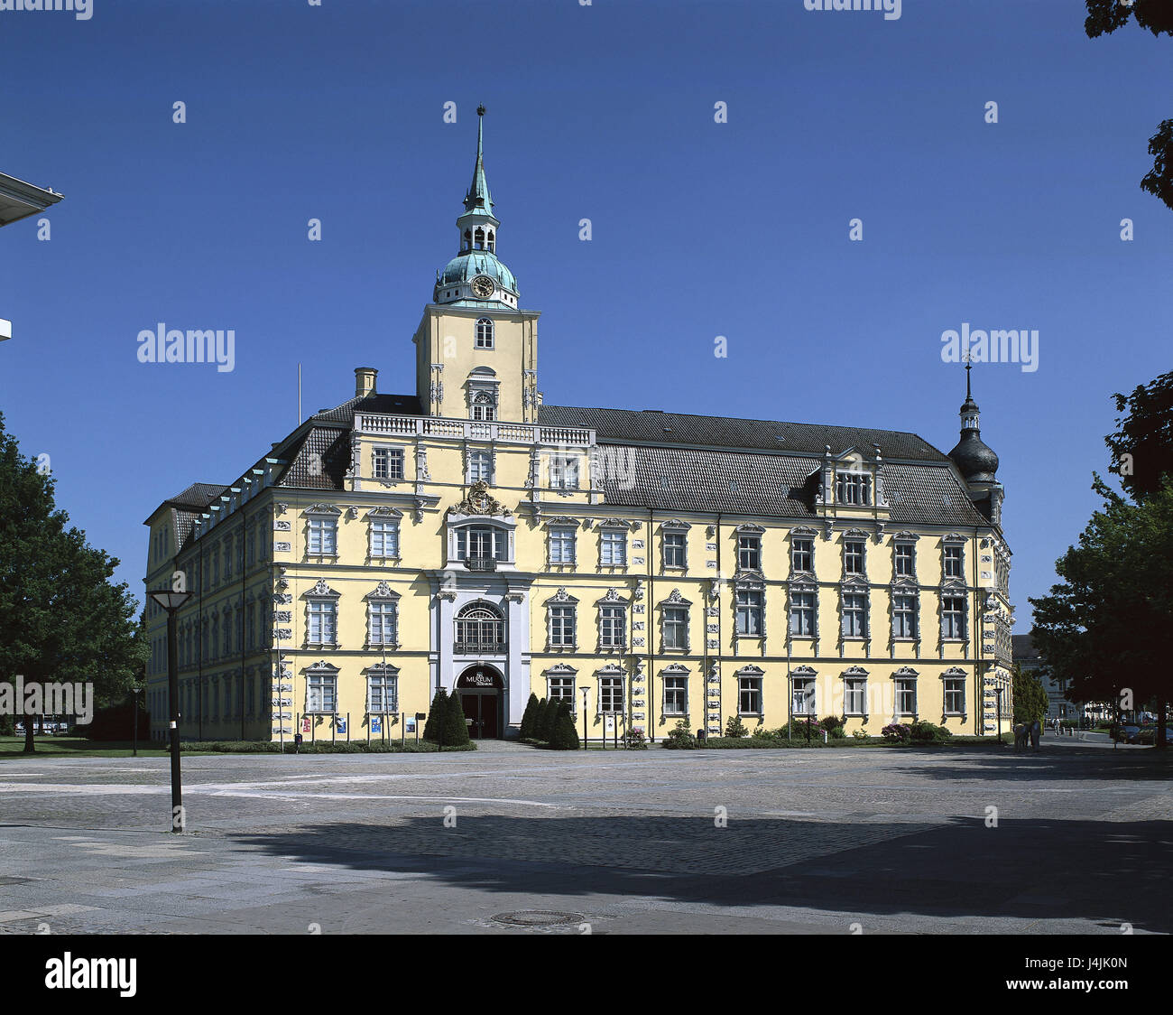 Germany, Lower Saxony, lock, land museum for art and cultural history ...