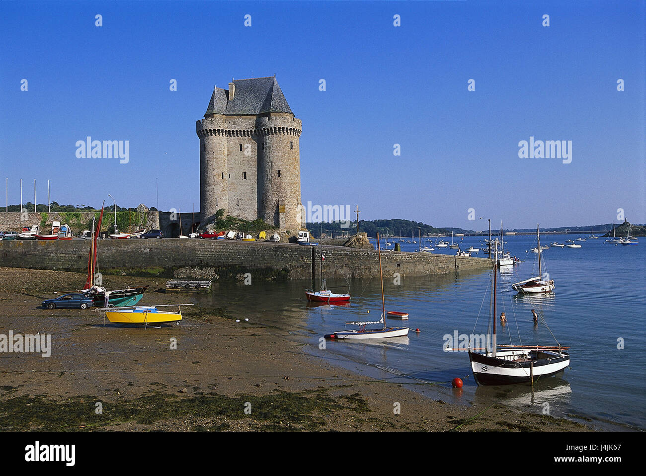 Suburb of saint servan hi-res stock photography and images - Alamy