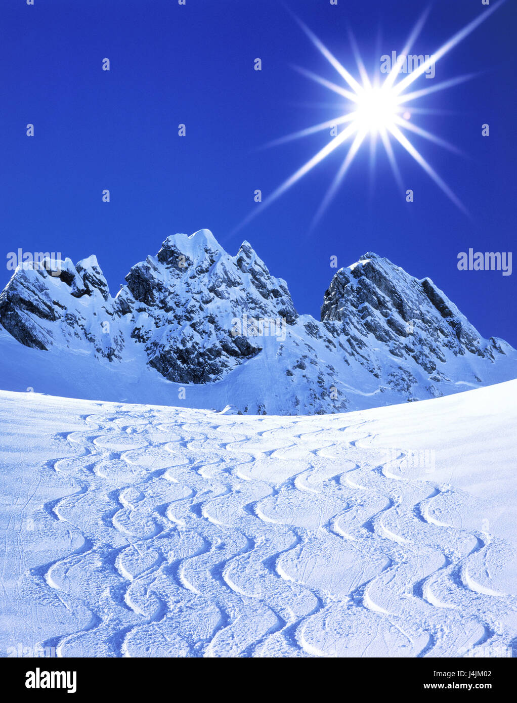 Austria, Tyrol, St. Anton in the mountain Arl, Valluga, mountain ...