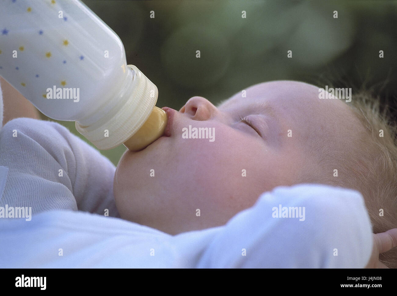 Baby, baby's bottle, portrait inside, child, baby, child flask, baby ...