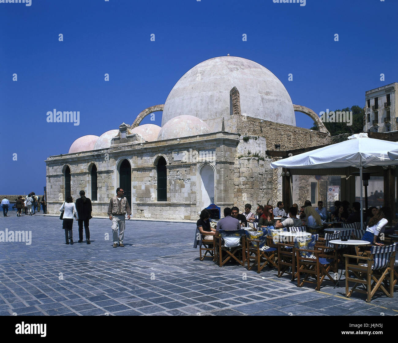 Greece, Crete. Canea, harbour, Janitscharen mosque, street cafe ...