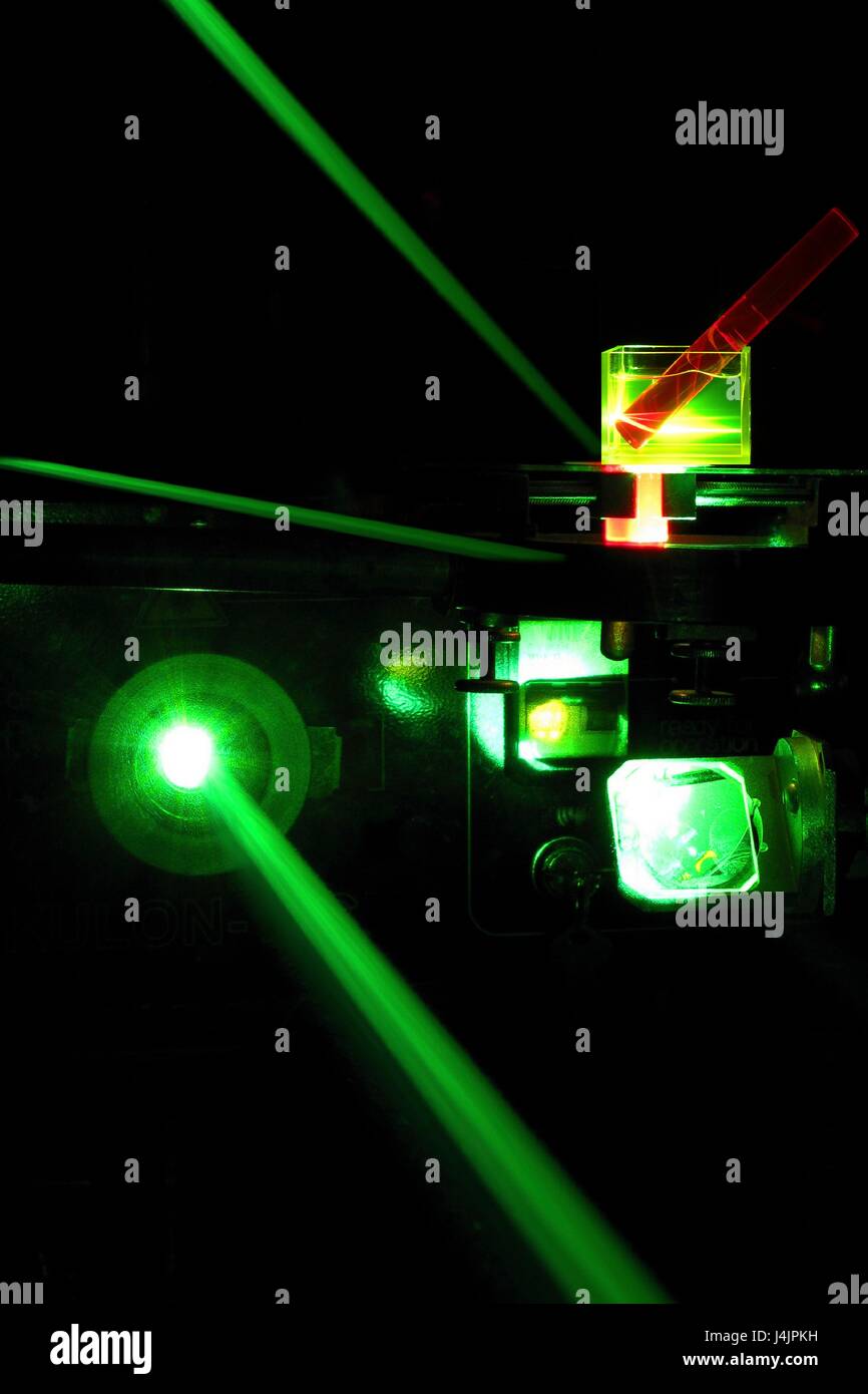 Ruby laser beam hi-res stock photography and images - Alamy