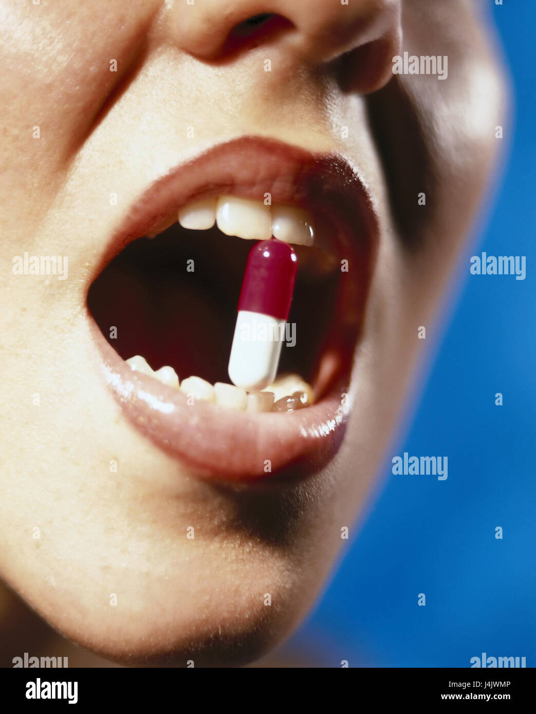 Woman, look, drug, capsule, take, close up drug taking, drug, medicine ...